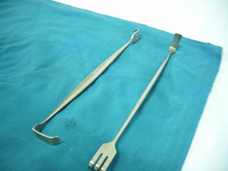 Instrumentos Quirúrgicos y Suturas | Concise Medical Knowledge