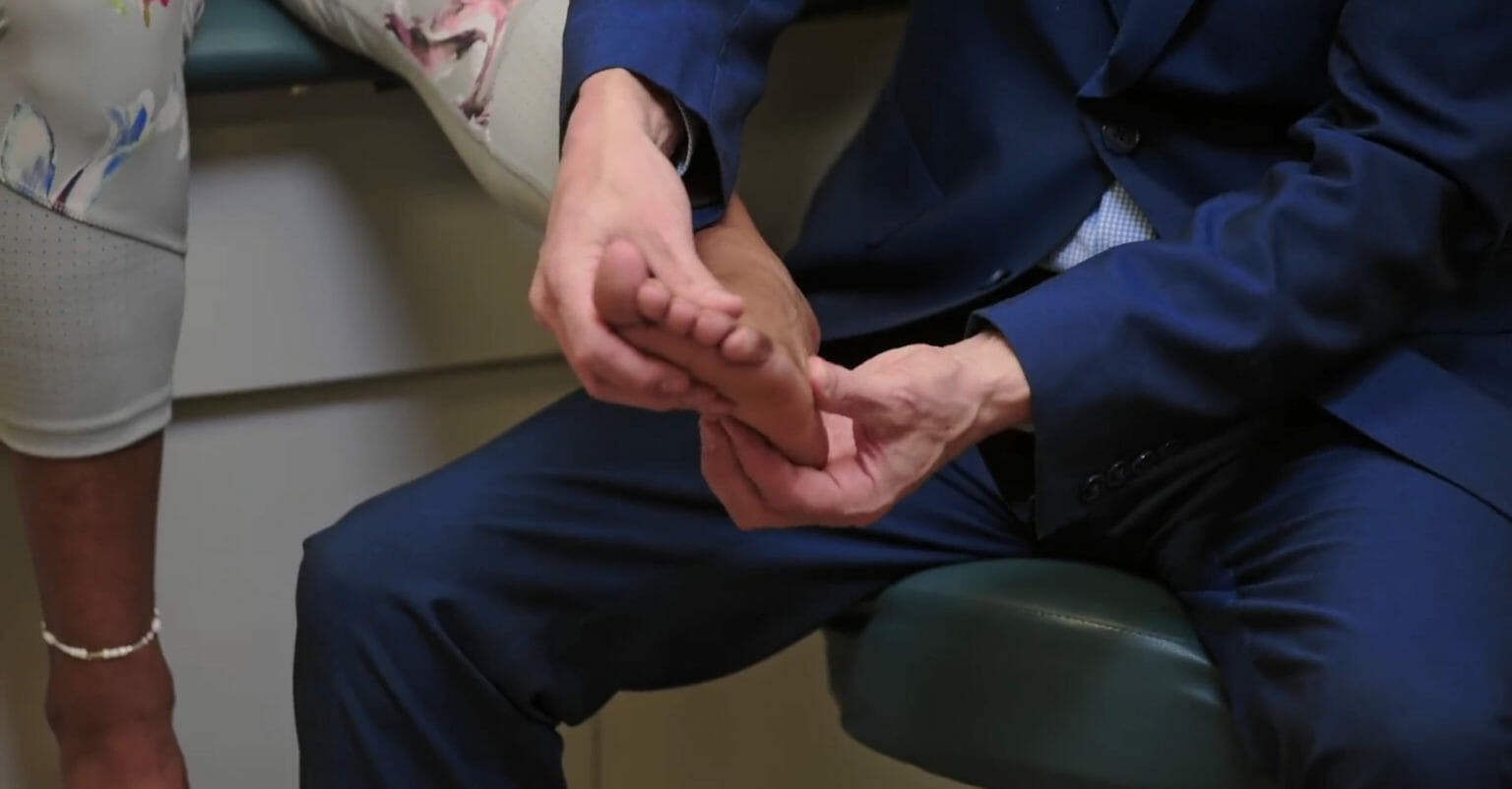 Examination of the Lower Limbs | Concise Medical Knowledge